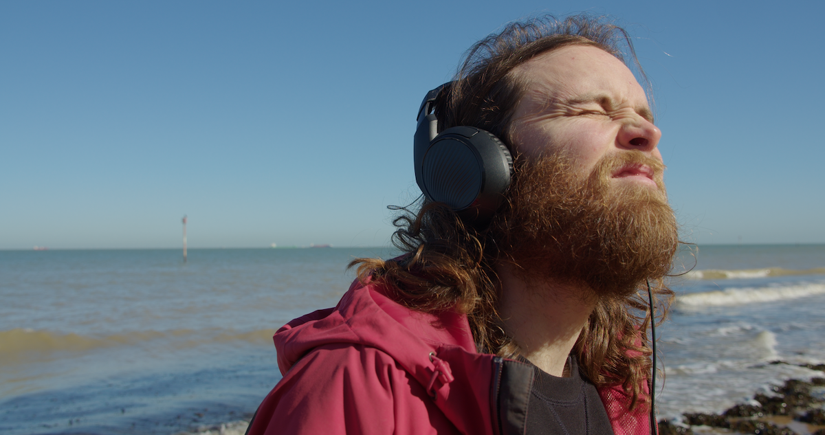 Rob Auton To Release Comedy Special