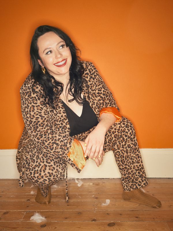 Debut Tour For Amy Annette thick skin