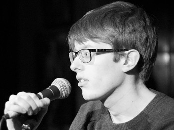 Simon Lomas has been crowned New Act of the Year at the Nottingham ...