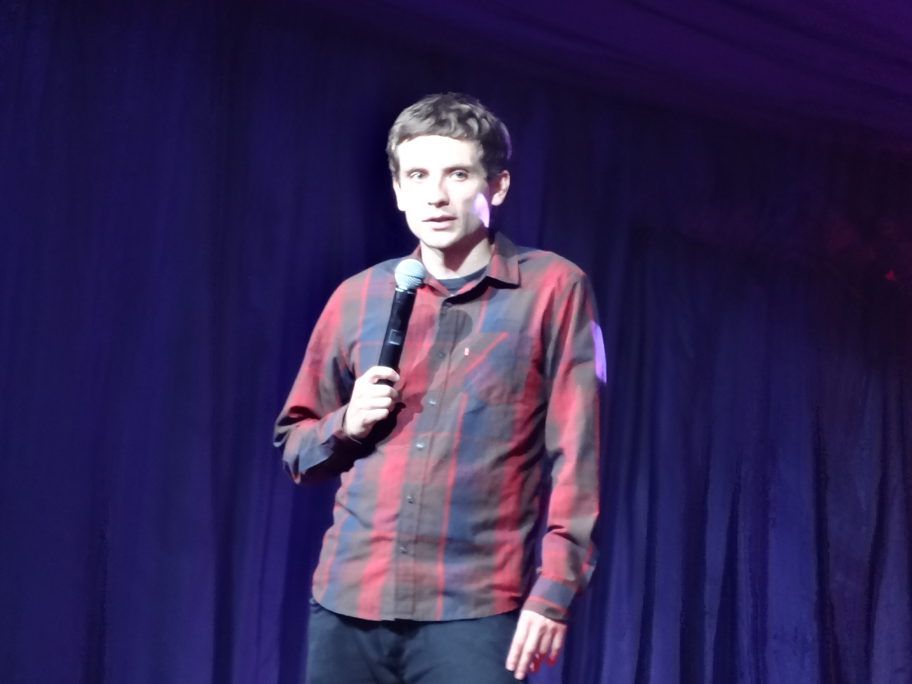 Review, Daniel Simonsen, Latitude 2017