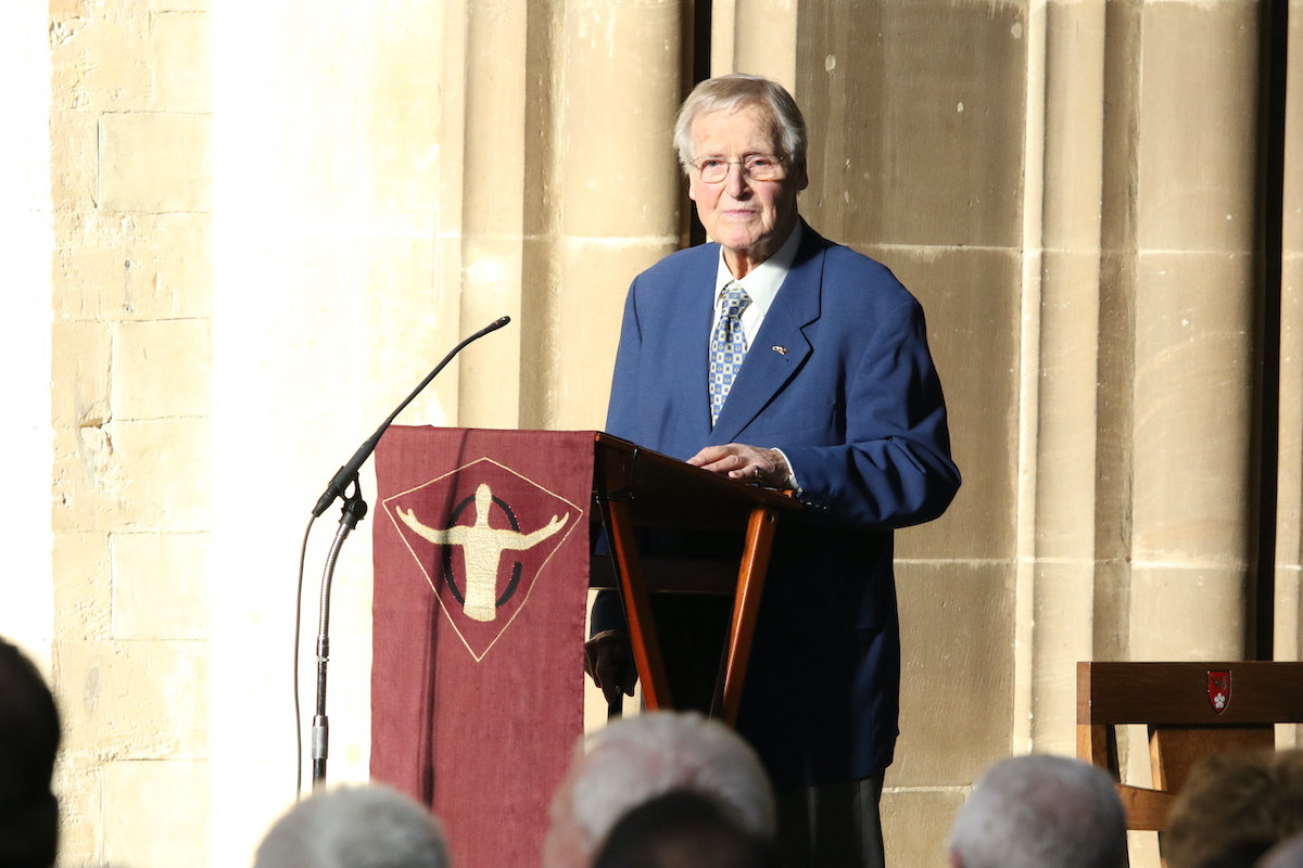 Lost Photos Of Comedians Found By Volunteer Group