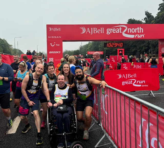 Lost Voice Guy Lee Ridley Completes The Great North Run