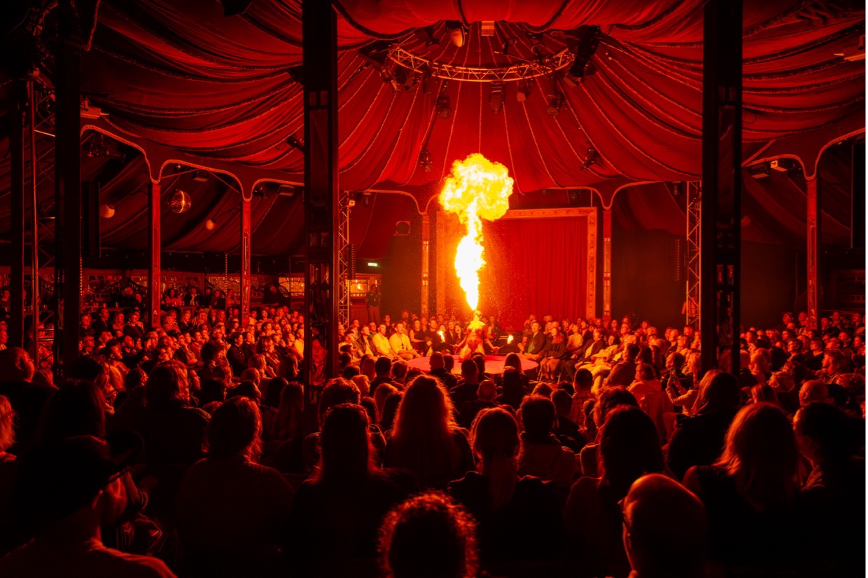 Spiegeltent Announces Return to St Andrews Square