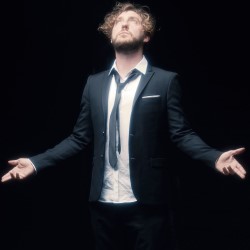 London Dates For award nominee Seann Walsh