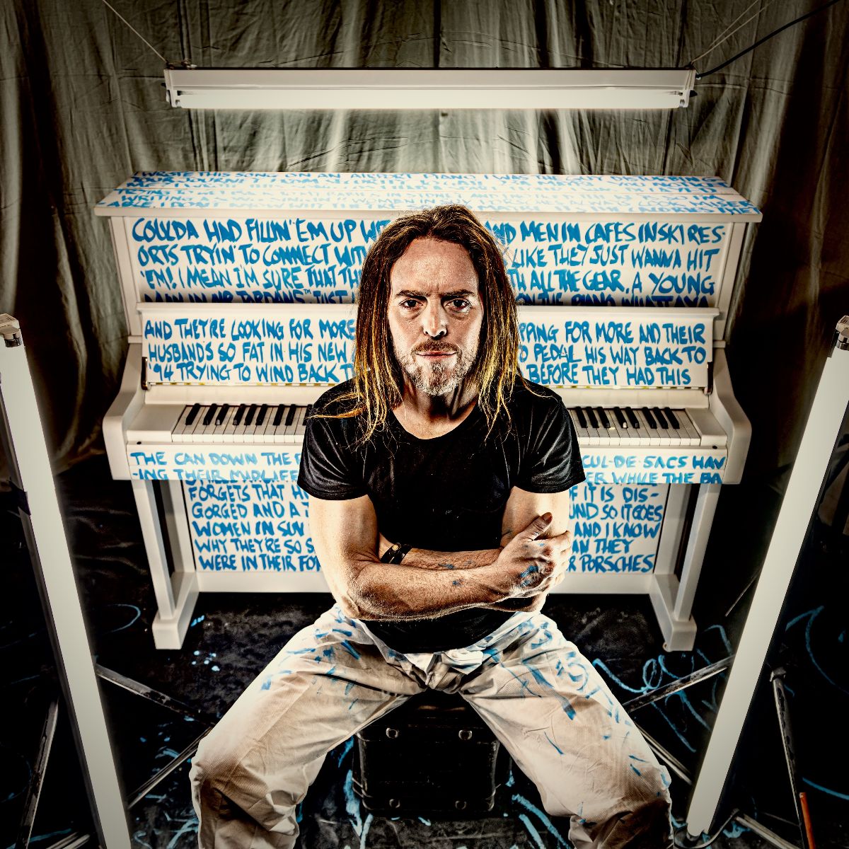 News: New Single From Tim Minchin, airport piano.